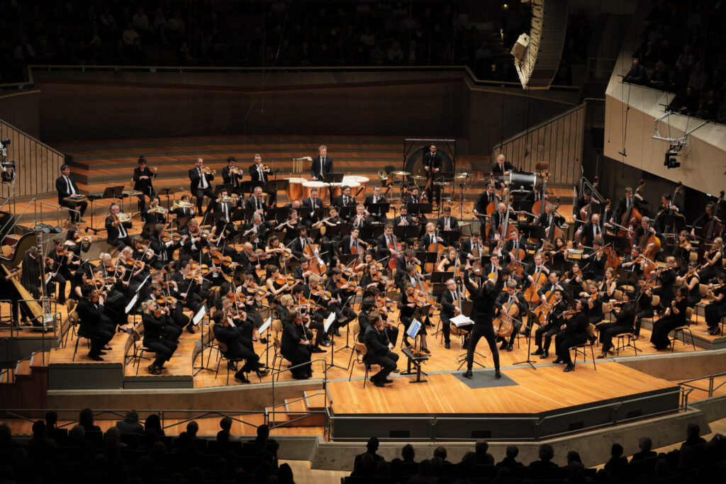 Utopia Ensemble, Teodor Currentzis Philharmonie Berlin, 10. April 2025 ...