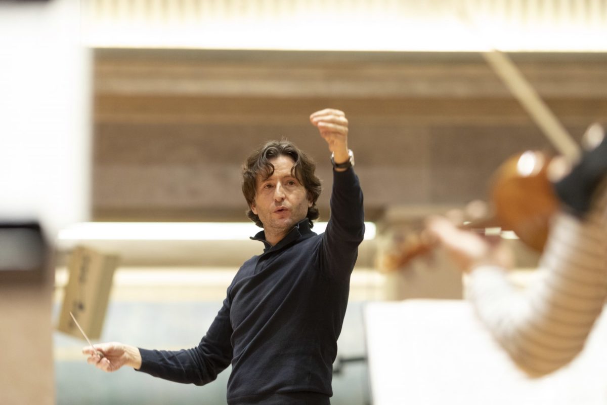 AA GimenoGustavo2 small - Klassik begeistert