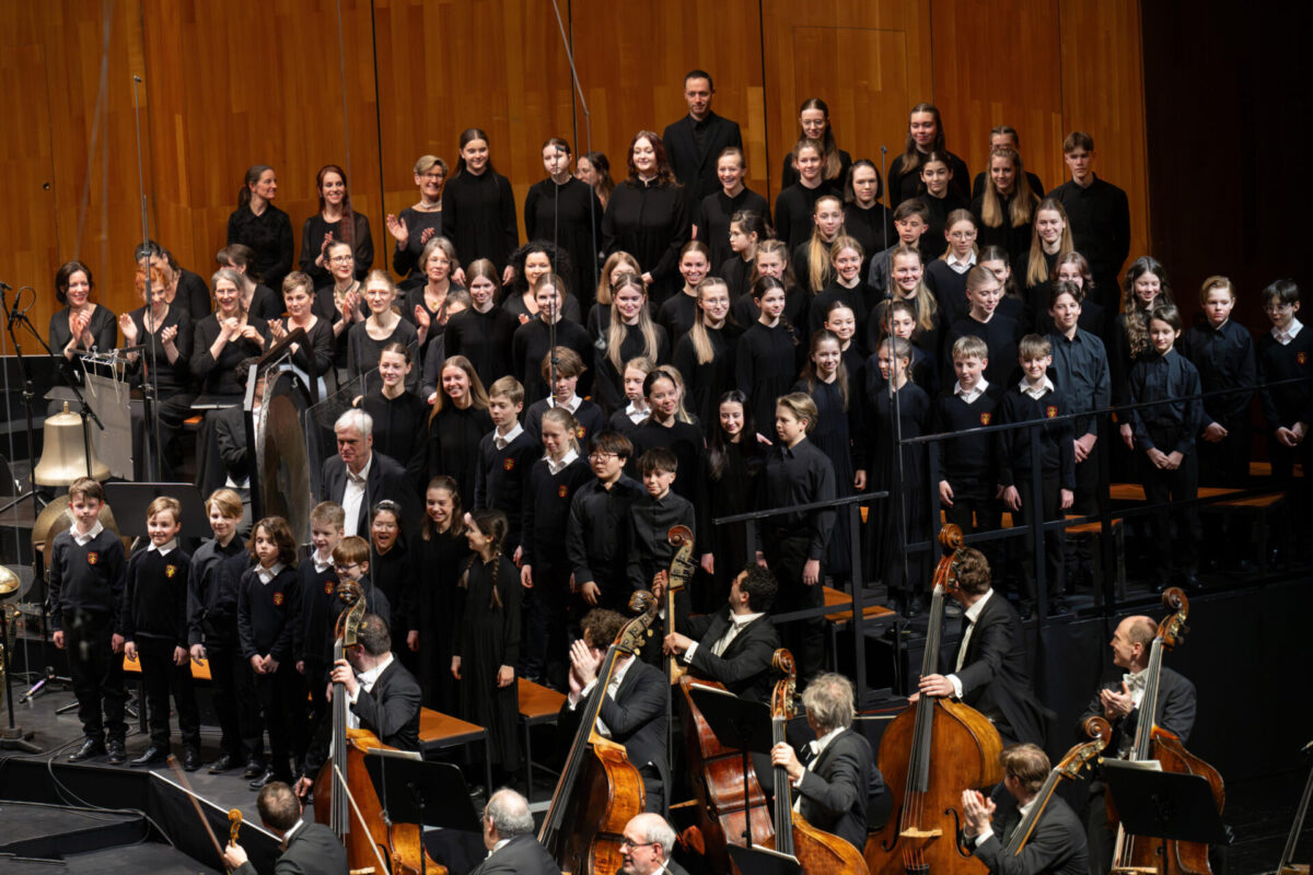 Osterfestspiele Salzburg, Chorkonzert II: Mahler Großes Festspielhaus ...