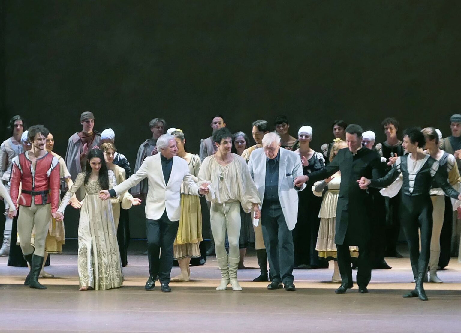 Romeo und Julia, Choreographie und Inszenierung von John Neumeier ...