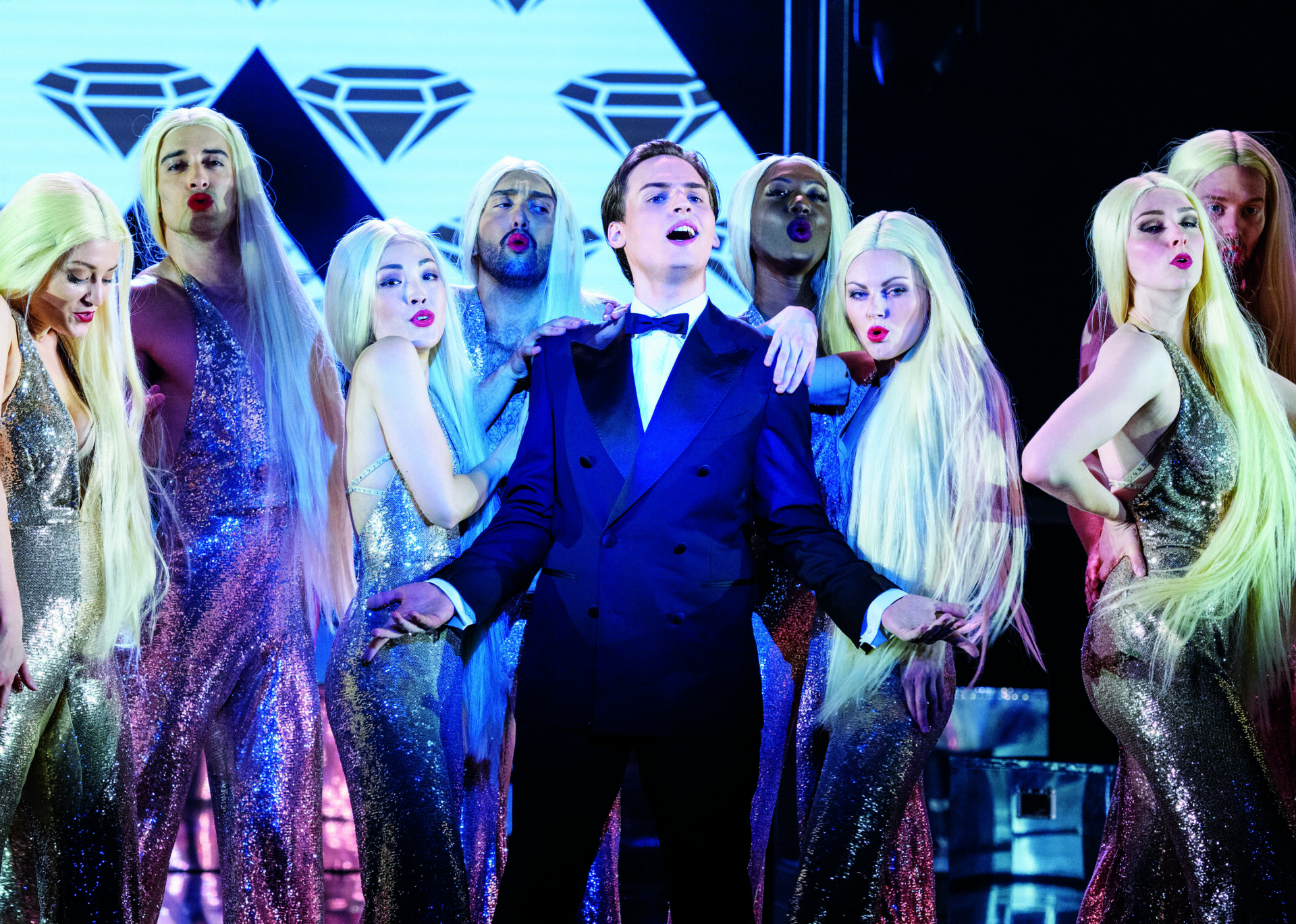 ROCK ME AMADEUS – DAS FALCO MUSICAL Ronacher, Wien, 9. Mai 2025 ...